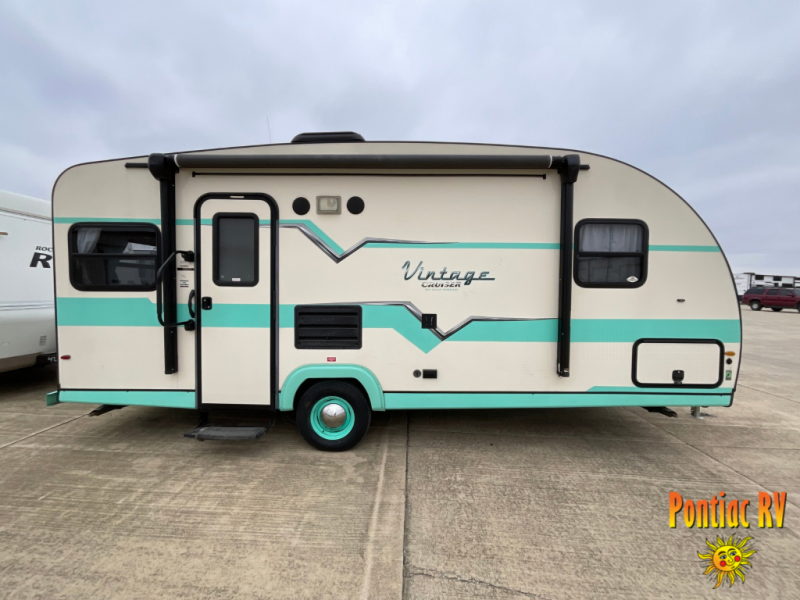 Used 2016 Gulf Stream RV Vintage Cruiser 19ERD Travel Trailer at ...