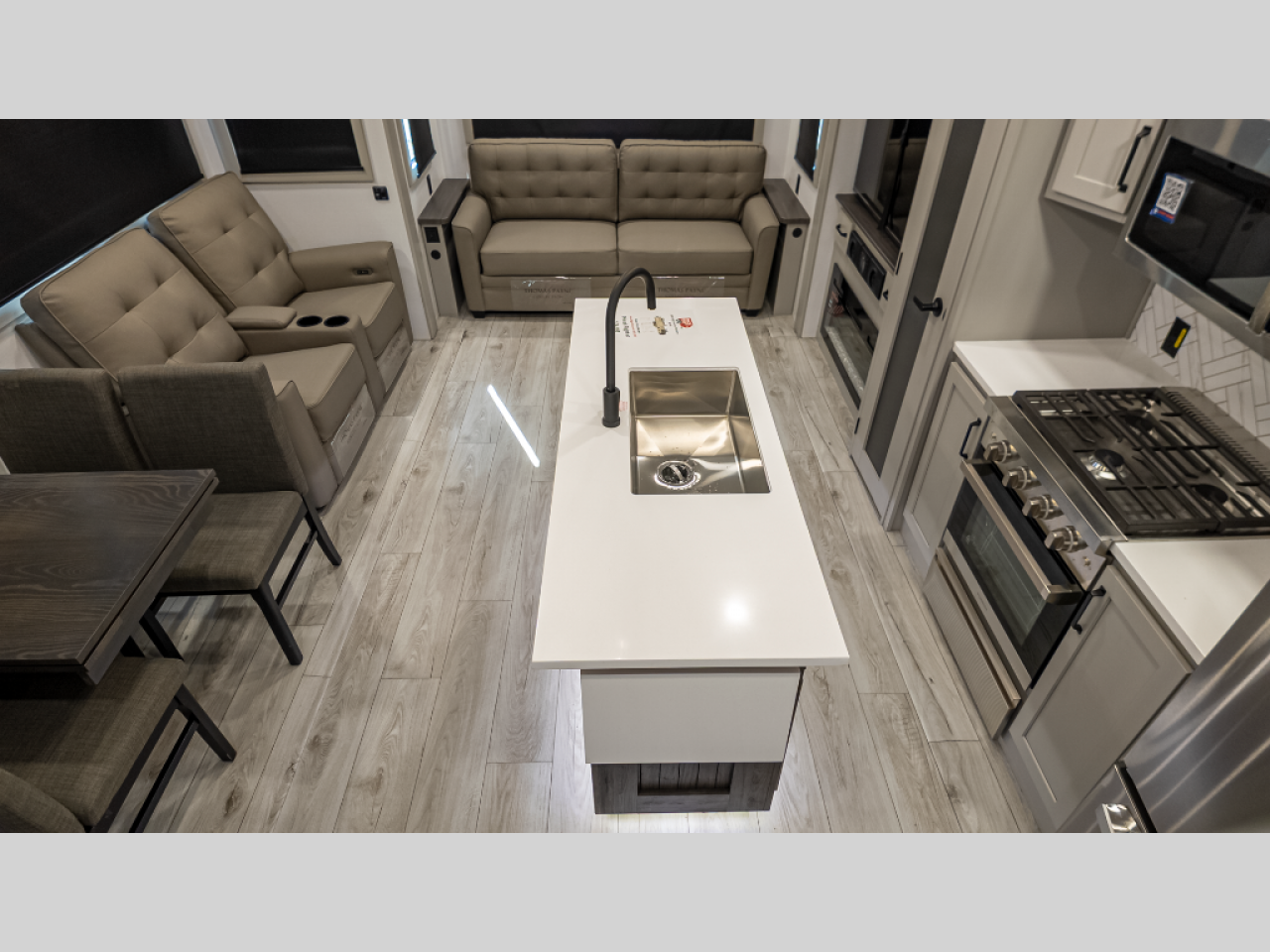 New 2025 Keystone RV Montana High Country 331RL Fifth Wheel at Price ...