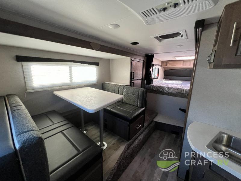 New 2024 Adventurer LP (ALP) Adventurer 910DB Truck Camper at Princess ...