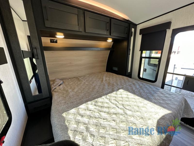 New 2023 Cruiser Stryker 2916 Toy Hauler Travel Trailer at Range RV ...