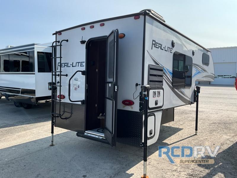 Used 2019 Palomino Real-Lite HS-1806 Truck Camper at RCD RV Sales ...
