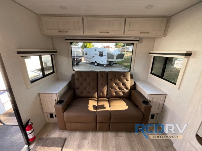 New 2025 Forest River RV Grand Surveyor 253RLS Travel Trailer at RCD RV ...