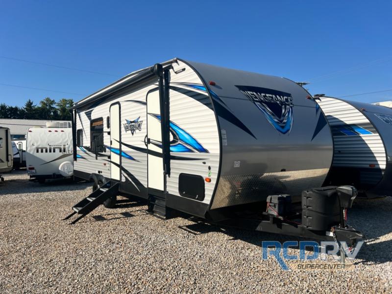 Used 2018 Forest River RV Vengeance Rogue 25V Toy Hauler Travel Trailer ...