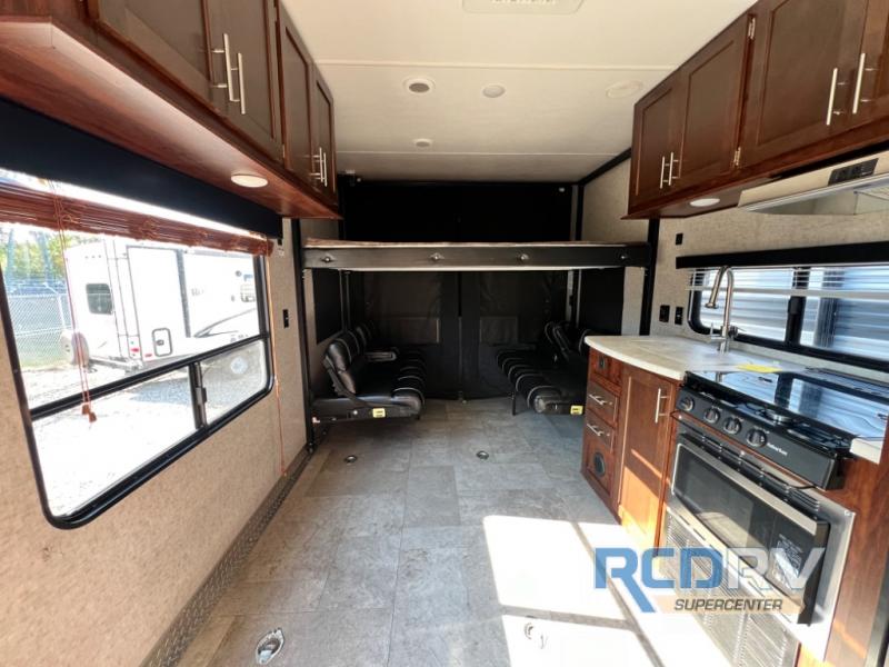 Used 2018 Forest River RV Vengeance Rogue 25V Toy Hauler Travel Trailer ...