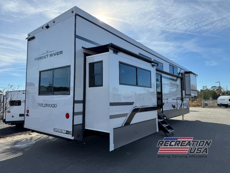 New 2025 Forest River RV Wildwood Heritage Glen ROOST43 ROOST43 Fifth ...