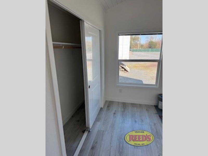 New 2026 Champion Athens Park SHPK-09 Park Models at Reeds Trailer ...