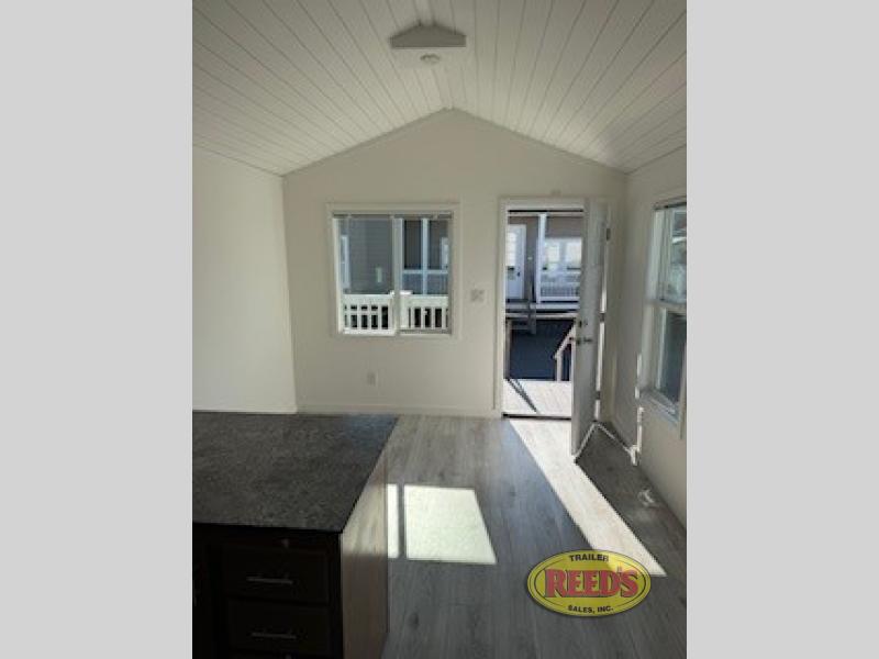 New 2026 Champion Athens Park SHPK-09 Park Models at Reeds Trailer ...