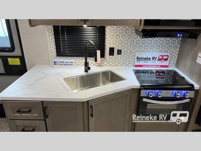 New 2025 Starcraft Autumn Ridge 26BHS Travel Trailer at Reineke RV ...