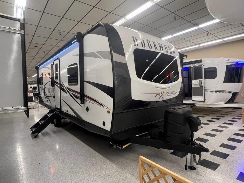 Used 2022 Forest River RV Rockwood 2613BS Travel Trailer at RnR RV ...