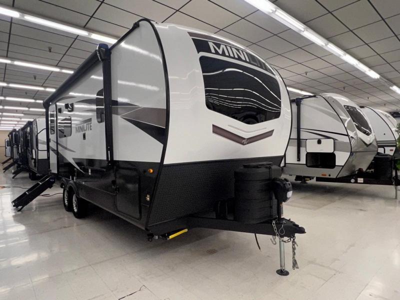 New 2024 Forest River RV Rockwood 2205S Travel Trailer at RnR RV Center ...