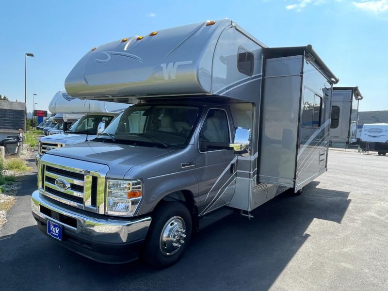 New 2025 Winnebago Minnie Winnie 26T Motor Home Class C at RnR RV ...