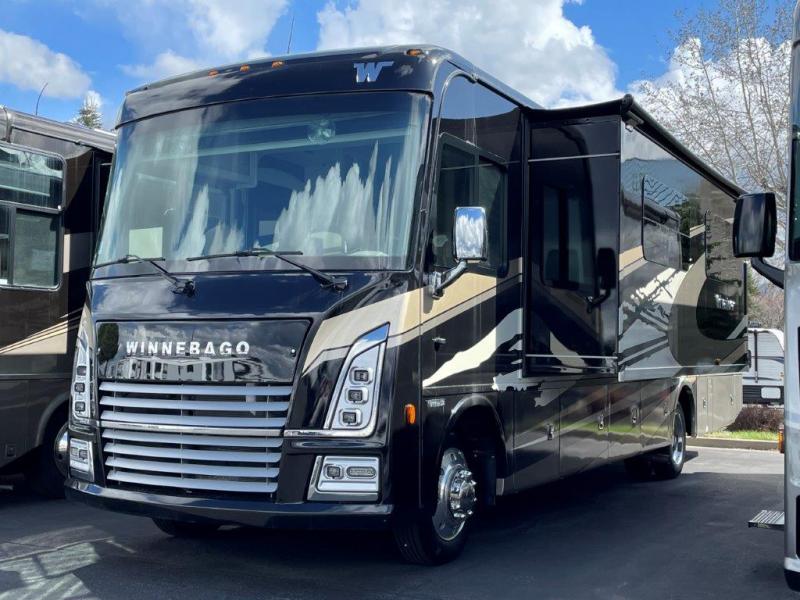 New 2023 Winnebago Adventurer 35F Motor Home Class A at RnR RV Center ...