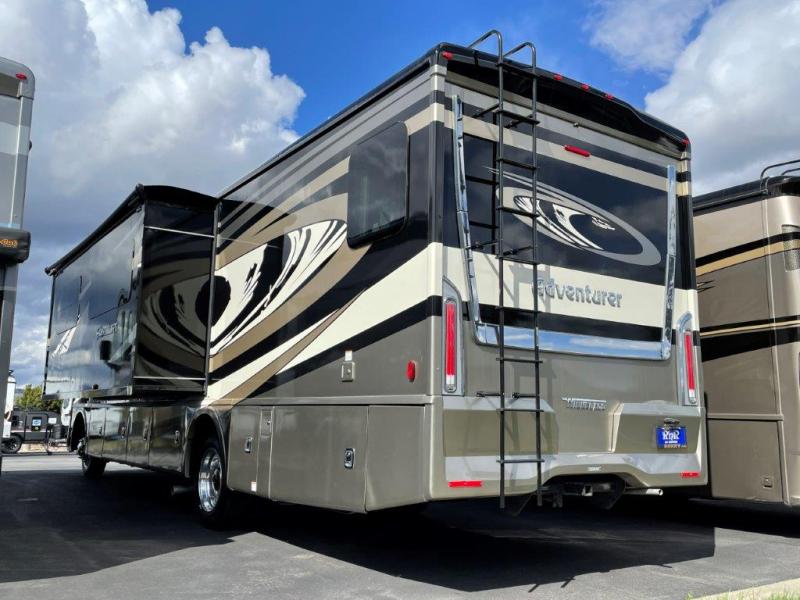 New 2023 Winnebago Adventurer 35F Motor Home Class A at RnR RV Center ...