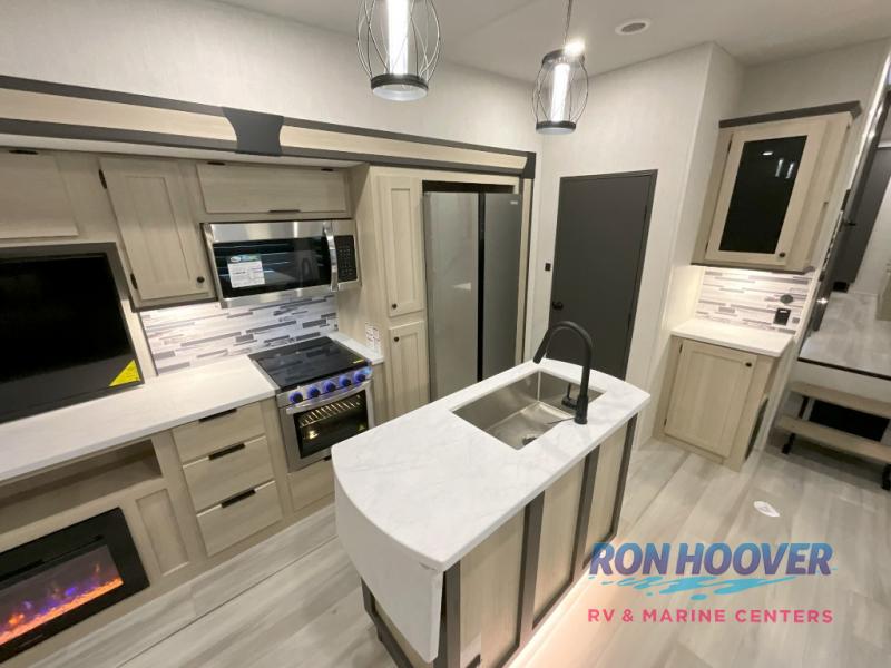 New 2025 Forest River RV Wildcat 402BEDS Fifth Wheel at Ron Hoover RV ...