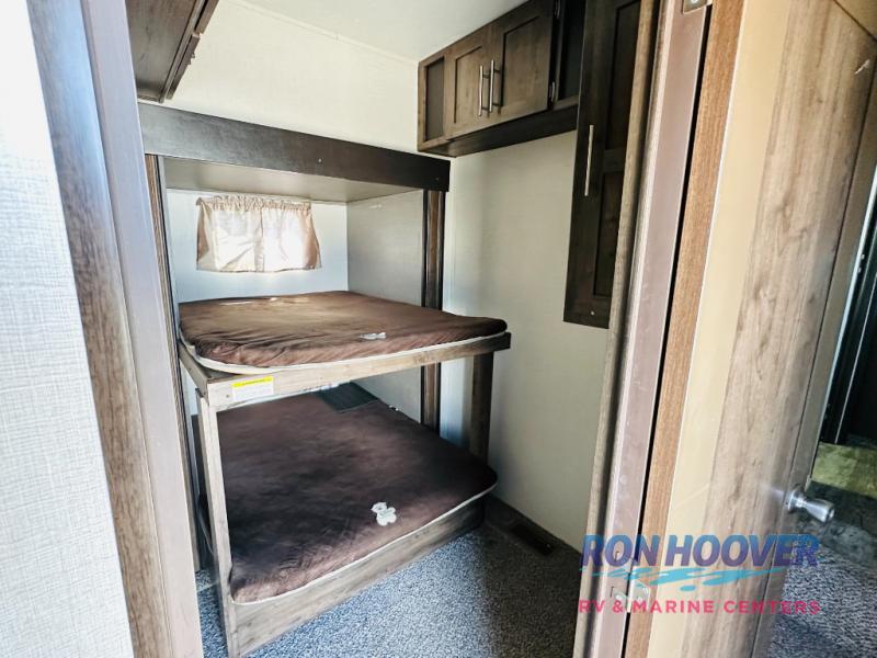 Used 2018 CrossRoads RV Volante 365MD Fifth Wheel at Ron Hoover RV ...