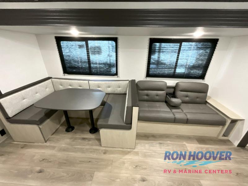 New 2025 Shasta RVs Shasta 31QB Travel Trailer at Ron Hoover RV ...