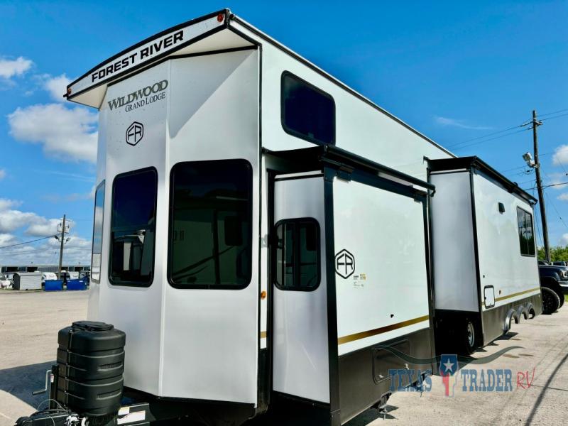 New 2025 Forest River RV Wildwood 44 view Travel Trailer at Ron Hoover ...