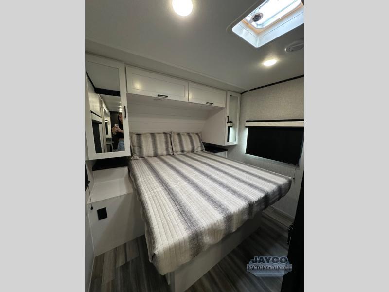 New 2025 Jayco Jay Feather 25RB Travel Trailer at Jayco Factory Direct ...