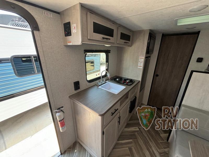 New 2025 CrossRoads RV Zinger Lite ZR18BH Travel Trailer at RV Station ...