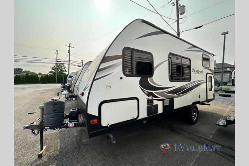 Used 2018 Keystone RV Passport 175BH Express Travel Trailer at RV Value ...