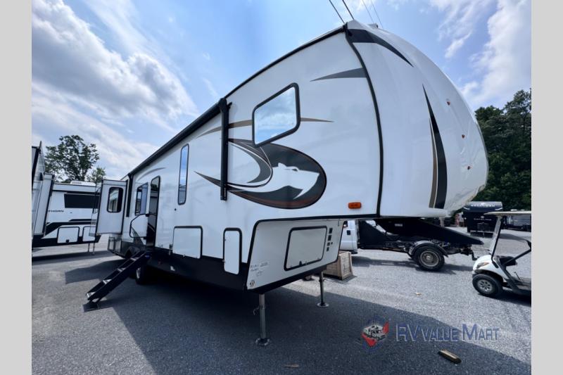 New 2023 Forest River RV Sabre 350RL Fifth Wheel at RV Value Mart ...