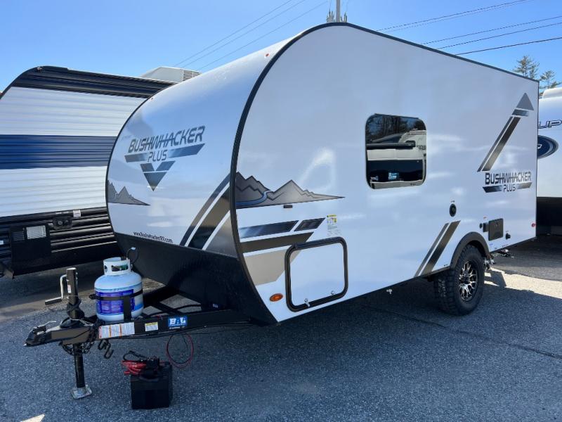 New 2024 Braxton Creek Bushwhacker 17 MB Travel Trailer at SR1 RV ...