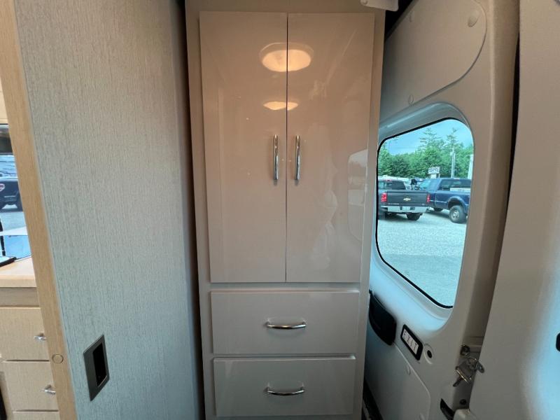 New 2025 Thor Motor Coach Rize 18M Motor Home Class B at SR1 RV ...