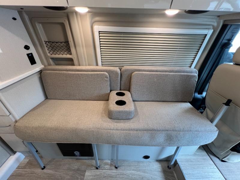 New 2025 Thor Motor Coach Rize 18M Motor Home Class B at SR1 RV ...