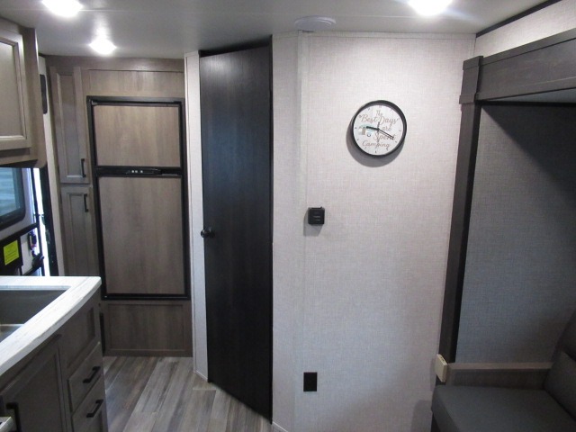 Used 2023 Starcraft Autumn Ridge 20FBS Travel Trailer at Seven O's RV ...