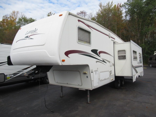 Used 2003 Keystone RV Laredo 27RK Fifth Wheel at Seven O's RV | Kirkville, NY | #504372