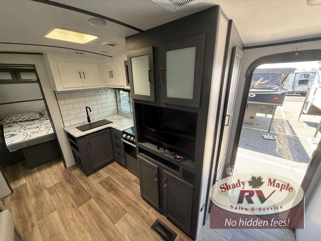 Used 2022 Keystone RV Bullet 250BHS Travel Trailer at Shady Maple RV ...