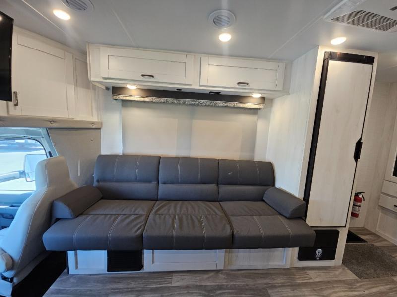 New 2025 Gulf Stream RV BT Cruiser 5210 Motor Home Class C at Sky River ...