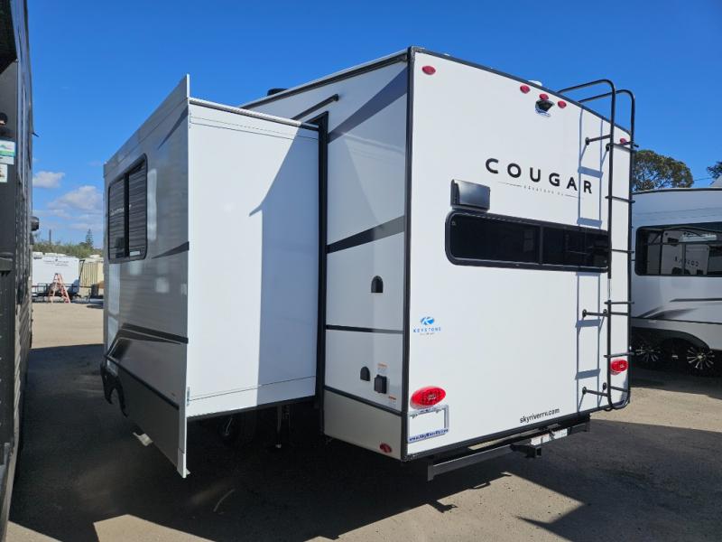 New 2025 Keystone RV Cougar Half-Ton 23MLE Fifth Wheel at Sky River RV | Pismo Beach, CA | #CG2514