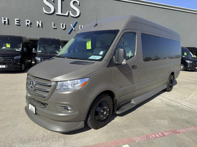 Used 2024 Midwest Automotive Designs Standard Business Class With Power ...