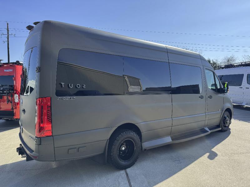 Used 2024 Midwest Automotive Designs Standard Business Class With Power ...