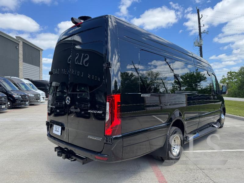 New 2025 Midwest Automotive Designs Executive Shuttle Executive Shuttle ...