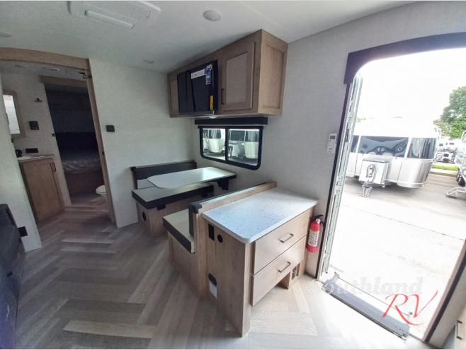 New 2024 Ember RV E-Series 24RLD Travel Trailer at Southland RV ...