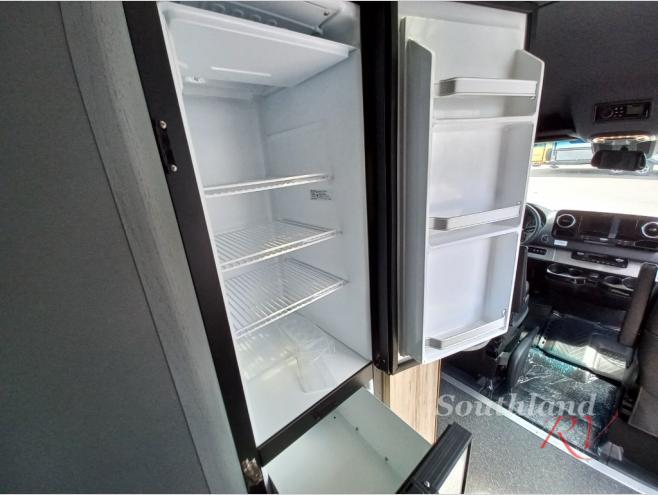 New 2024 Airstream Interstate 24X Std. Model Motor Home Class B ...