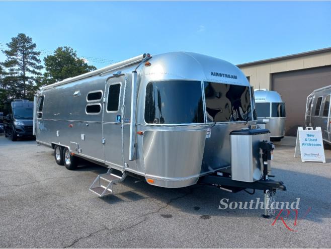 New 2025 Airstream RV Globetrotter 30RB Travel Trailer at Southland RV ...