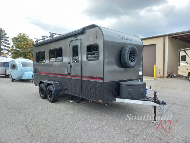 New 2025 inTech RV Flyer Forge Toy Hauler Expandable at Southland RV ...