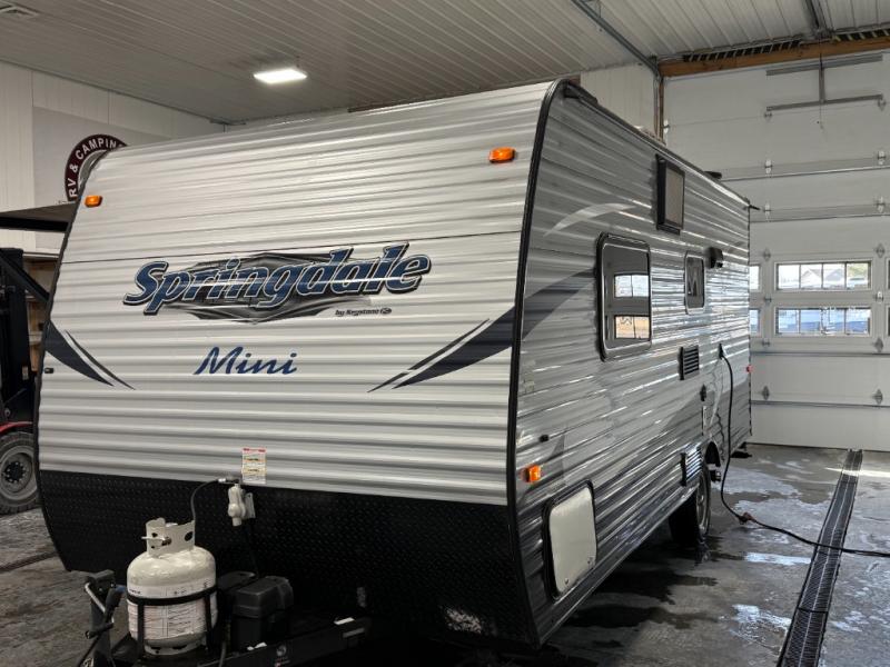 Used 2018 Keystone RV Springdale Mini 1700FQ Travel Trailer at ...