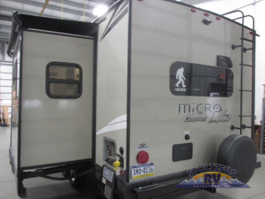 Used 2020 Forest River RV Flagstaff Micro Lite 25RKS Travel Trailer at ...