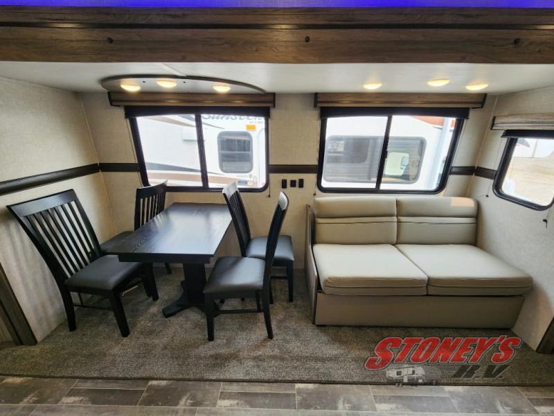 Used 2022 CrossRoads Zinger 298FB Travel Trailer at Stoneys RV ...