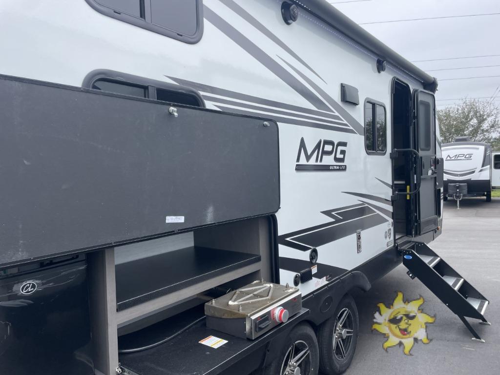 New 2023 Cruiser MPG 2200BH Travel Trailer at Sun Camper Liquidators ...