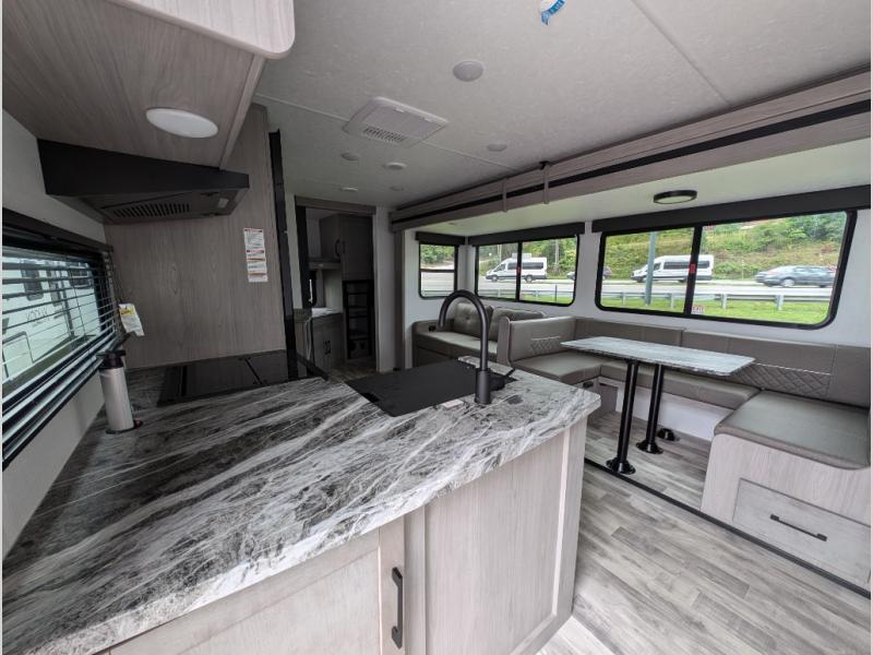 New 2024 Dutchmen RV Kodiak Ultra-Lite 296BHSL Travel Trailer at ...