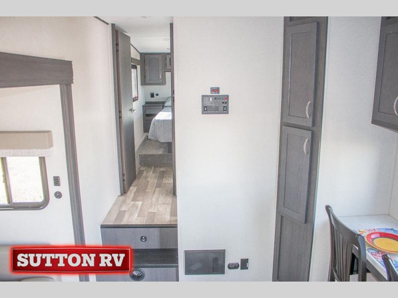 New 2024 Shasta RVs Phoenix Lite 235RK Fifth Wheel at Sutton RV ...