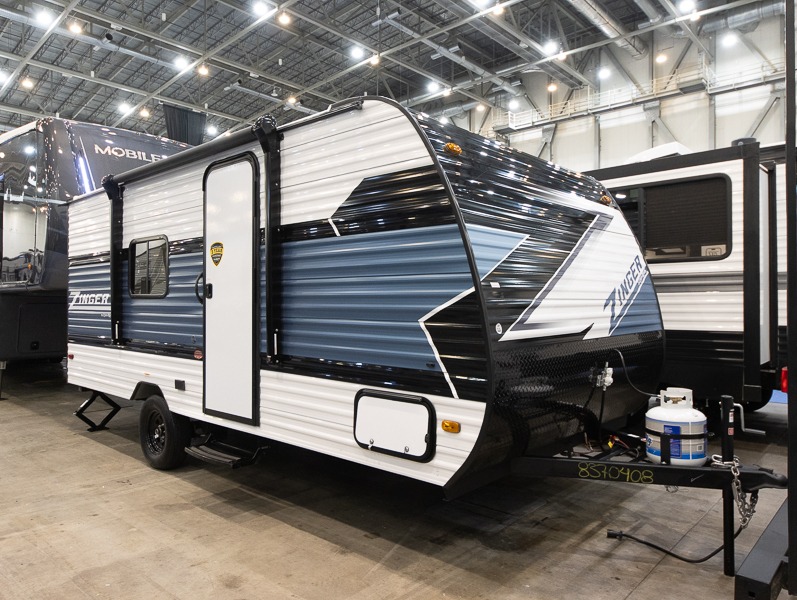New 2025 CrossRoads RV Zinger Lite 18RB Travel Trailer at Terry Town RV ...