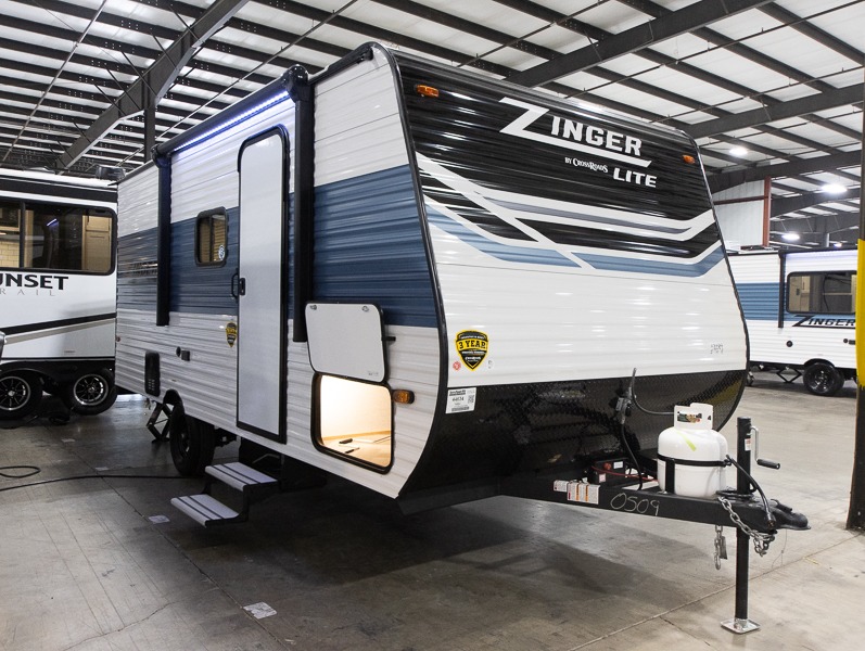 New 2024 CrossRoads RV Zinger Lite 18BH Travel Trailer at Terry Town RV ...