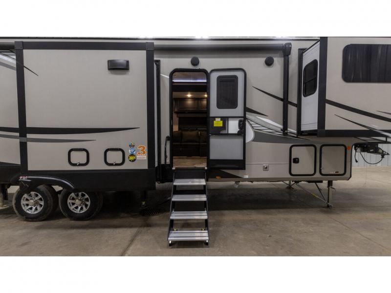 New 2022 Highland Ridge RV Mesa Ridge 376FBH Fifth Wheel at Terry Town ...