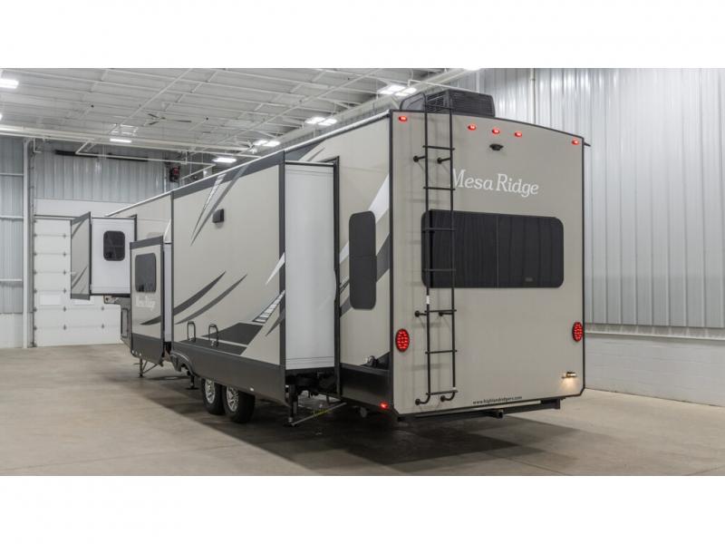 New 2022 Highland Ridge RV Mesa Ridge 371MBH Fifth Wheel at Terry Town ...